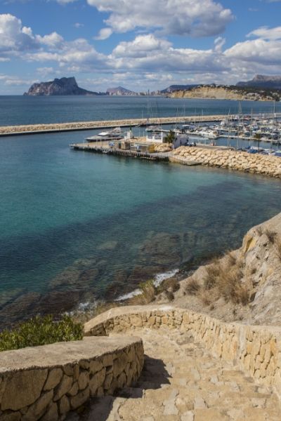 A complete guide to beaches in Moraira - HMR Holidays